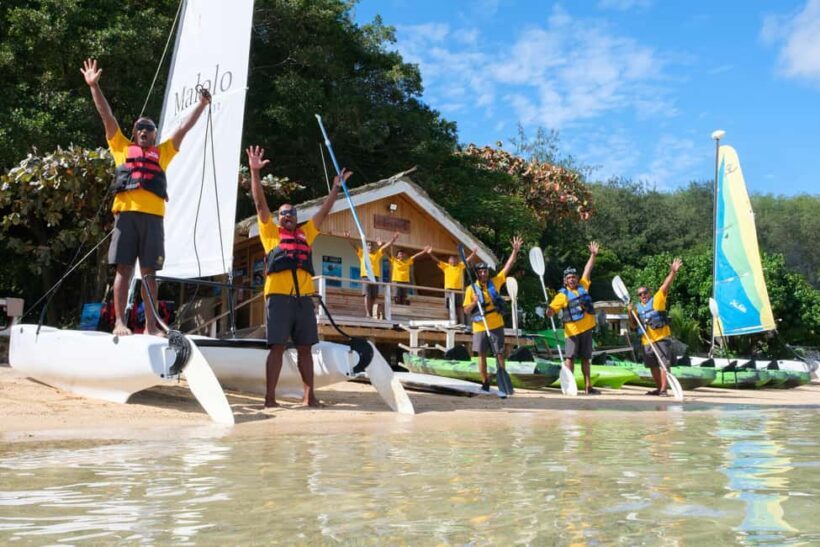 Fiji: Malolo Island Resort Full Day Trip with Lunch - Key Points