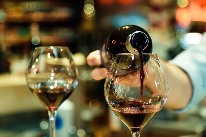 Fine Wining, Saturday - Practical Details and Travel Tips