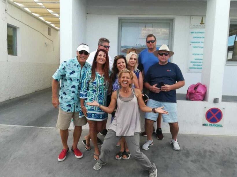 Fira: Walking Tour with Cable Car Ride - The Mixed Reviews and What They Mean