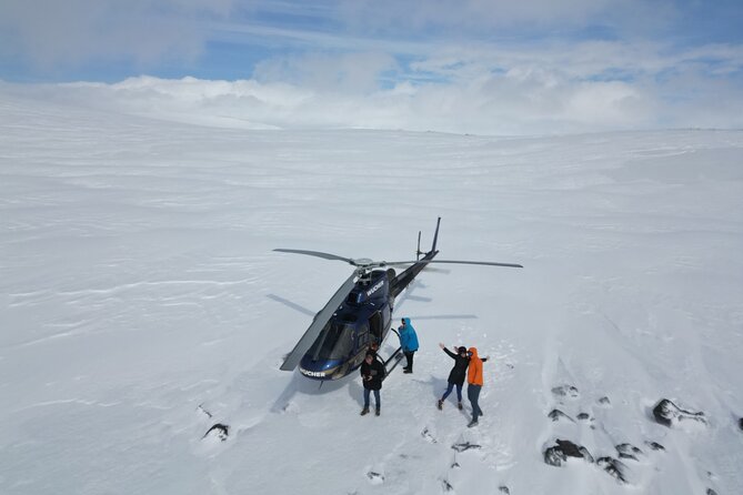 Fire and Ice Helicopter Tour: Glacier and Hengill Geothermal Area - Flight Experience