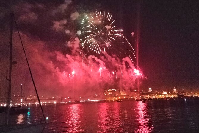 Fireworks and Open Bar in New Years Eve Cruise in Lisbon - Booking Details