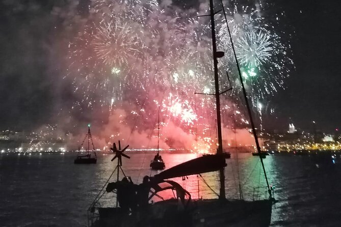 Fireworks and Open Bar in New Years Eve Cruise in Lisbon - Frequently Asked Questions
