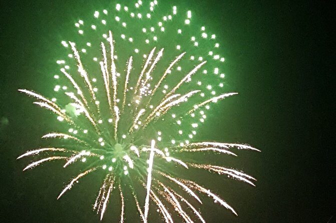 Fireworks Cruise in Destin Harbor aboard the hydrojet - What to Expect from the Destin Fireworks Hydrojet Tour