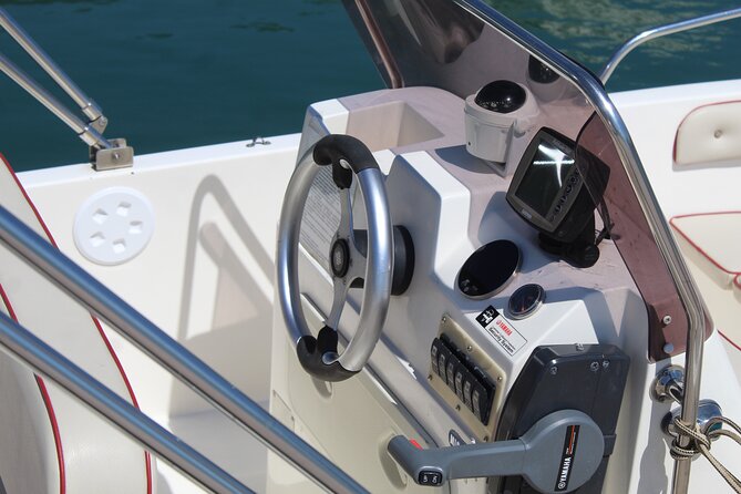 Fireworks show on the sea of Cetara by boat with aperitif - What’s Included and What’s Not