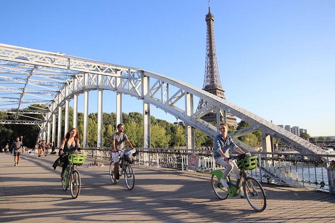 First Day Bike Tour, Top Sights, Hidden Gems, Wine&Cheese Picnic - Key Points