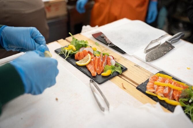 Fish Cutting Workshop in Kyoto Japan - Lunch and Instructor Expertise
