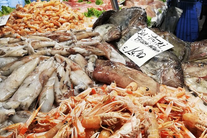 Fish Shopping in Rialto and Home Cooking in Murano - Cooking Class Highlights