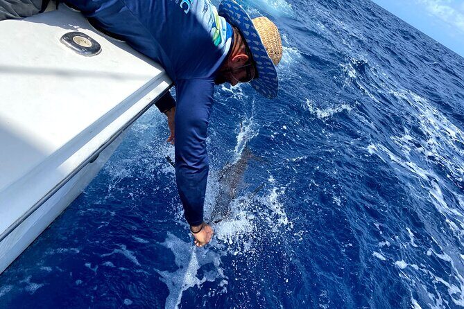 Fishing Charter 6 Hours - Introduction: Exploring Bonaire’s Deep Waters Through a Fishing Charter