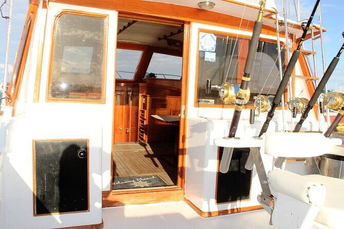 FISHING PRO CHARTERS - Boat Excursion - Divina - The Sum Up