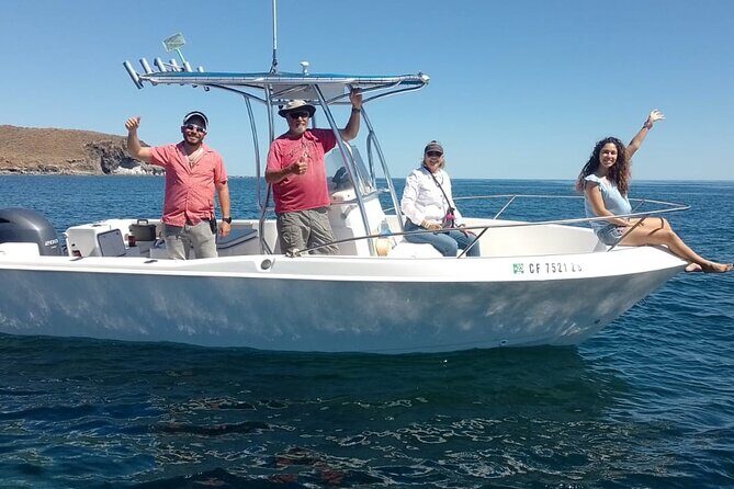 Fishing Trip in a Center Console - A Closer Look at the Loreto Fishing Tour