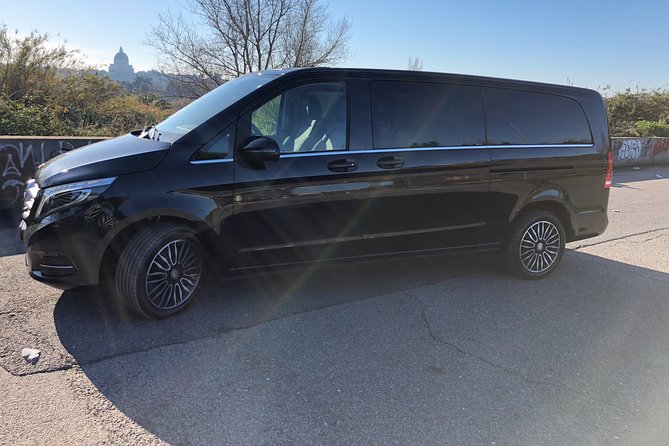 Fiumicino Airport Private Transfers With Luxury Mercedes Van - Vehicle Quality