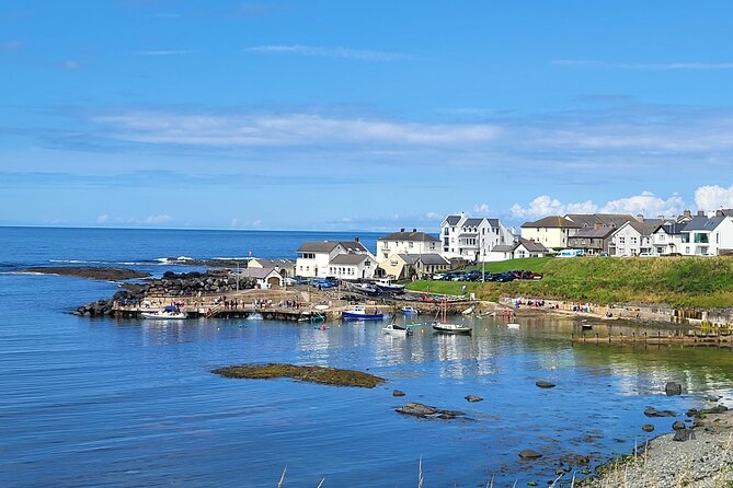 Five Star Giants Causeway Luxury Private Tour From Belfast - Tour Schedule and Accessibility