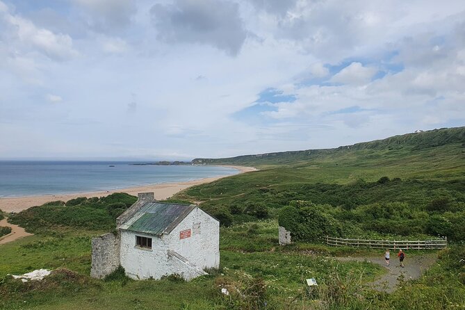 Five Star Giants Causeway Luxury Private Tour From Belfast - Customer Reviews and Feedback