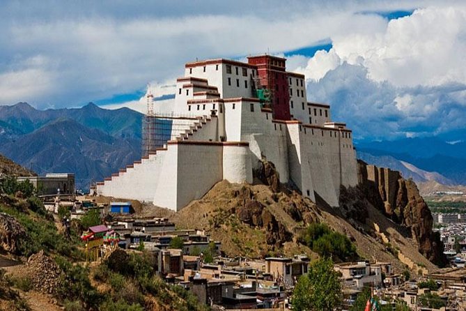 Fixed Departure Tibet Overland Group Joining Tours. - Introduction: Discover Tibet’s Majesty with a Group Tour