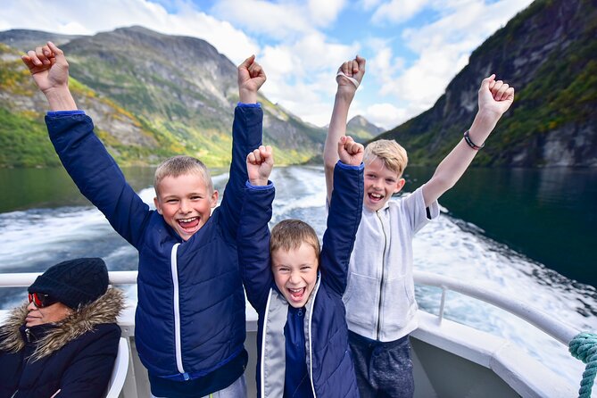 Fjord Sightseeing Tour by Boat in Geiranger - Audio Guide Experience