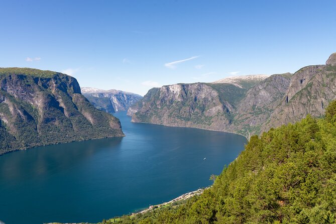 Flam: The Spectacular Stegastein Viewpoint Tour (Small Group) - Cancellation and Booking Policies