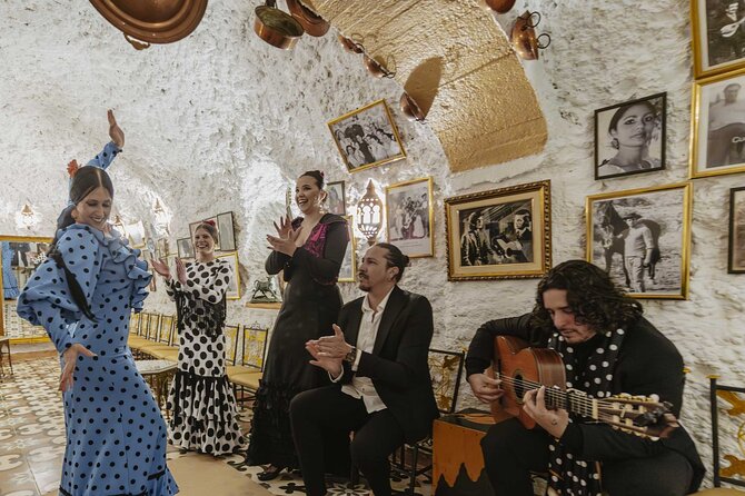 Flamenco Show in Cueva Los Amayas - Since You Asked