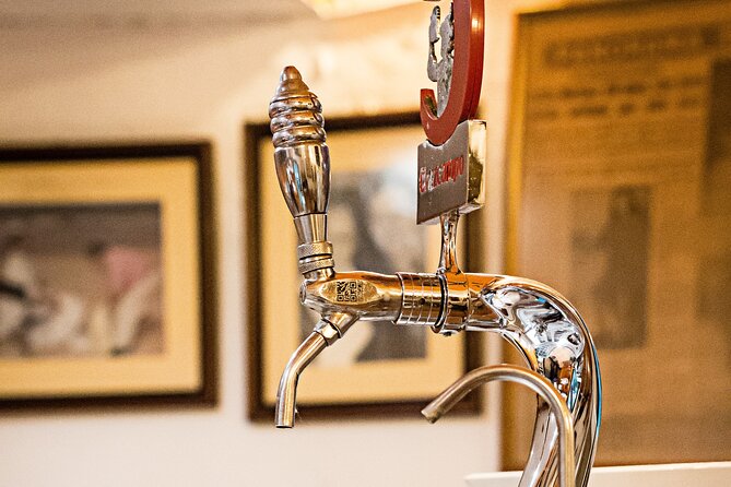 Flamenco Show in Seville - The Milonga Tablao - Audience Interaction and Atmosphere