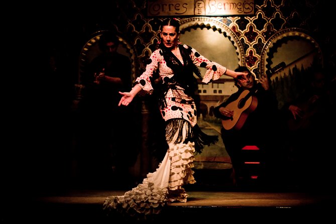 Flamenco Show Las Tablas in Madrid with Tapas or Drink - The Venue and What to Expect