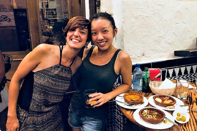 Flamenco, Tapas and Wine Tour: Best of Málaga in One Evening - Tour Experience