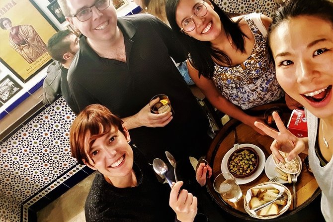 Flamenco, Tapas and Wine Tour: Best of Málaga in One Evening - Cultural Immersion