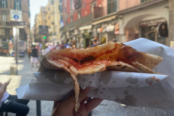 Flavors of Naples Decumani Street Food and Sightseeing Tour - Sightseeing and Cultural Immersion