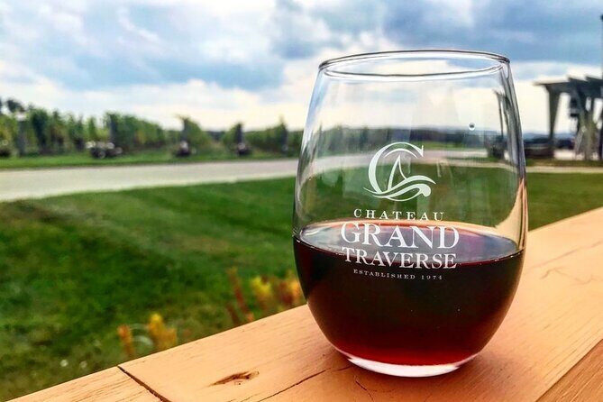 FLEXIBLE Go where you want NON-BUS Old Mission Wine Tour - Introduction: An Authentic, Flexible Wine Journey in Traverse City