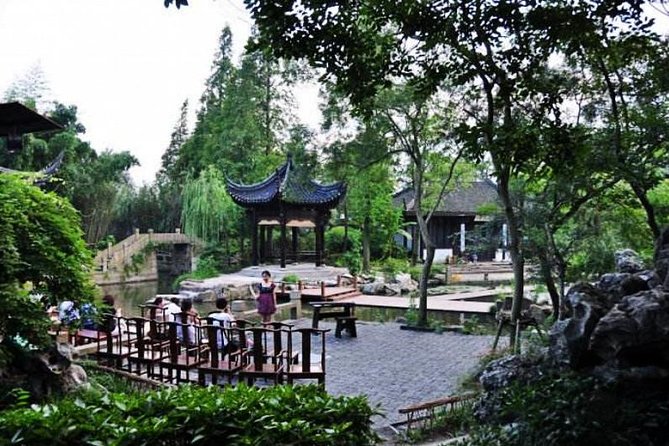 Flexible Half Day Tour to Zhujiajiao Water Town with Boat Ride from Shanghai - Practical Details and Tips
