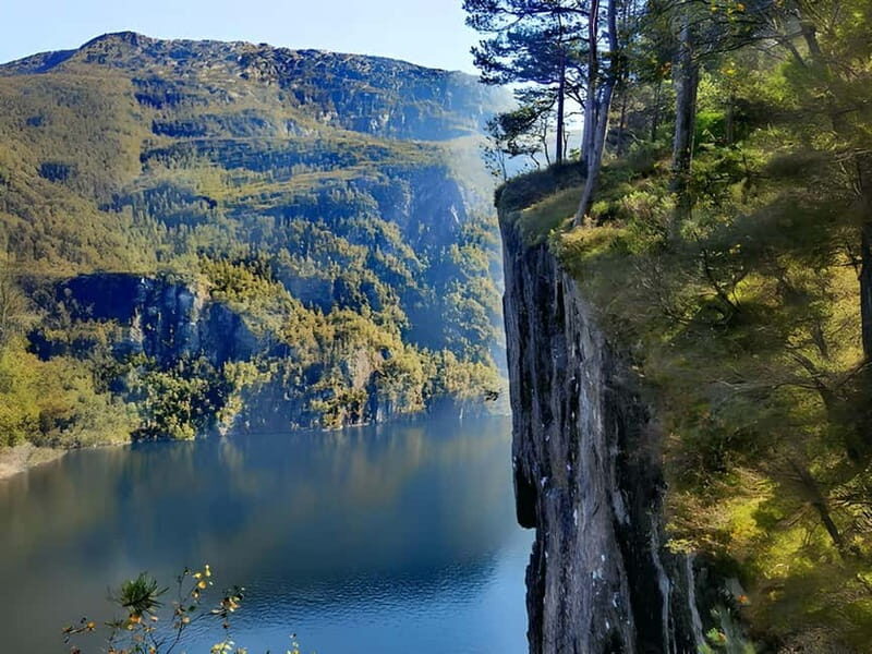 Flexible tour to Modalen Castle Hesjedalsfossen can hiking - Who Is This Tour Best For?