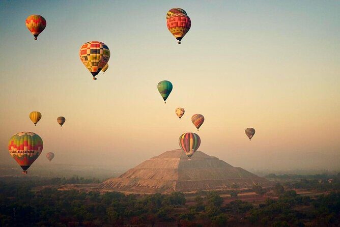 Flight in Balloon Sunrise in the Air - Key Points