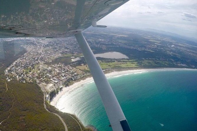 Flight to Leeuwin Winery for Lunch - What Makes This Tour Stand Out?