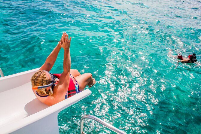 Float & Feast Private Party Cruise with Premium Buffet & Open Bar - An In-Depth Look at the Float & Feast Private Party Cruise