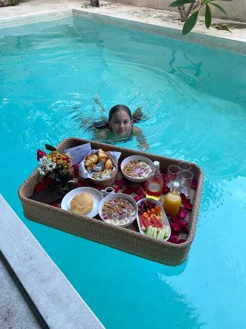Floating Breakfast Delivery in Bali: International Breakfast - FAQ