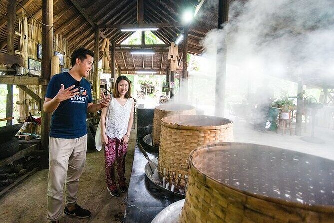 Floating Market & Railway Market near Bangkok - What You Can Expect from the Experience