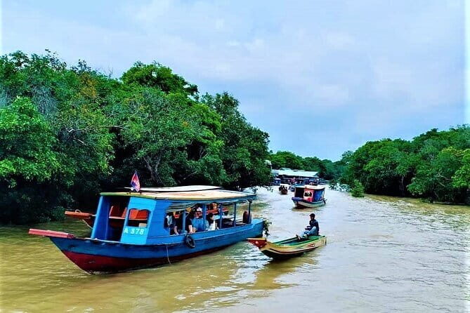 Floating Village at Tonle Sap Lake & Siem Reap City Tuk-Tuk Tour - Discovering Siem Reap and Tonle Sap Lake: A Detailed Look