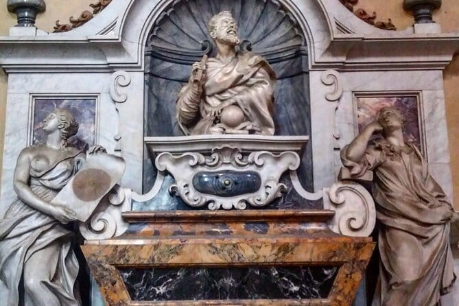 Florence: 1.5-hour Santa Croce guided experience - Authentic Experiences and Authentic Insights