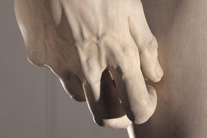 Florence: Accademia Gallery Small Group Guided Tour - Exploring the Accademia Gallery