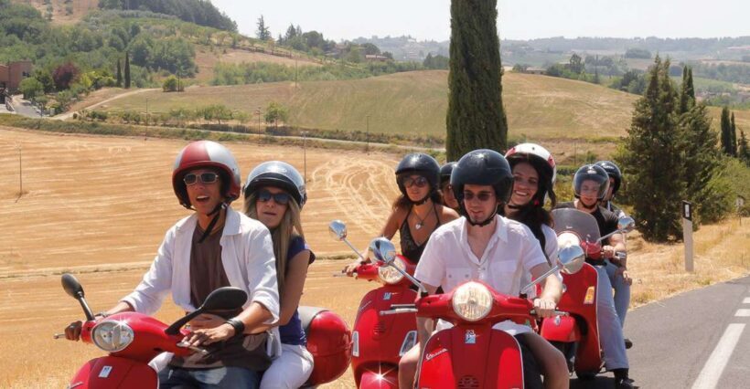 Florence/Badesse: Tuscany Group Vespa Tour with Wine Tasting - An Inside Look at the Vespa Tuscany Experience