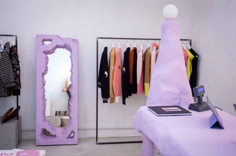 Florence: Creative Mending and immersive Shopping Experience - An In-Depth Look at the Florence Creative Mending and Shopping Experience