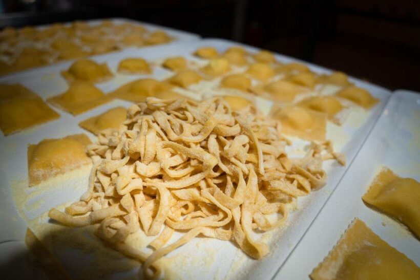 Florence: Culinary Adventure with 2 Pasta types and Tiramisu - Who Should Consider This Tour?