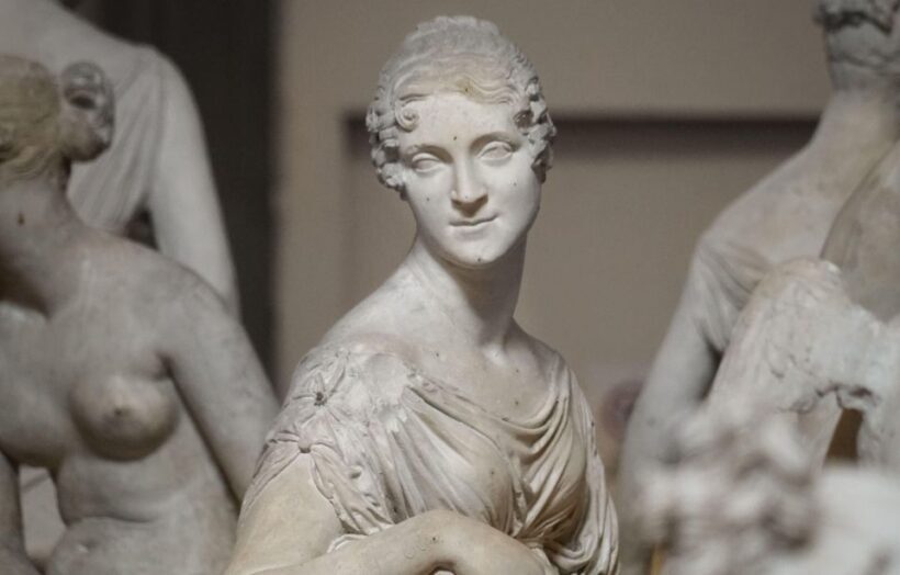 Florence: David and Accademia Gallery Fast Track Guided Tour - The Experience of the Guide and Group Size