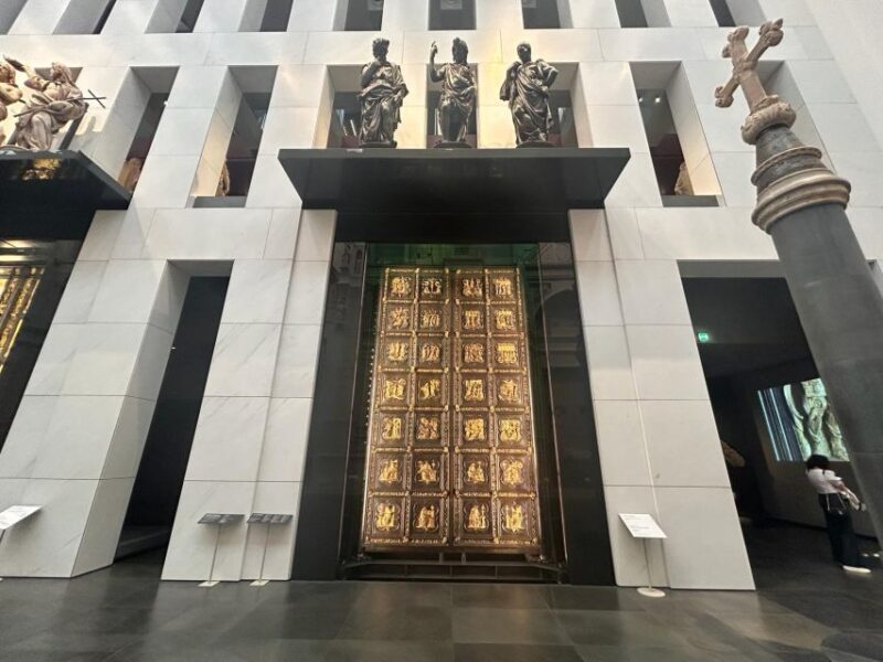 Florence: Duomo Complex Guided Tour with Dome Entrance - A Closer Look at the Experience