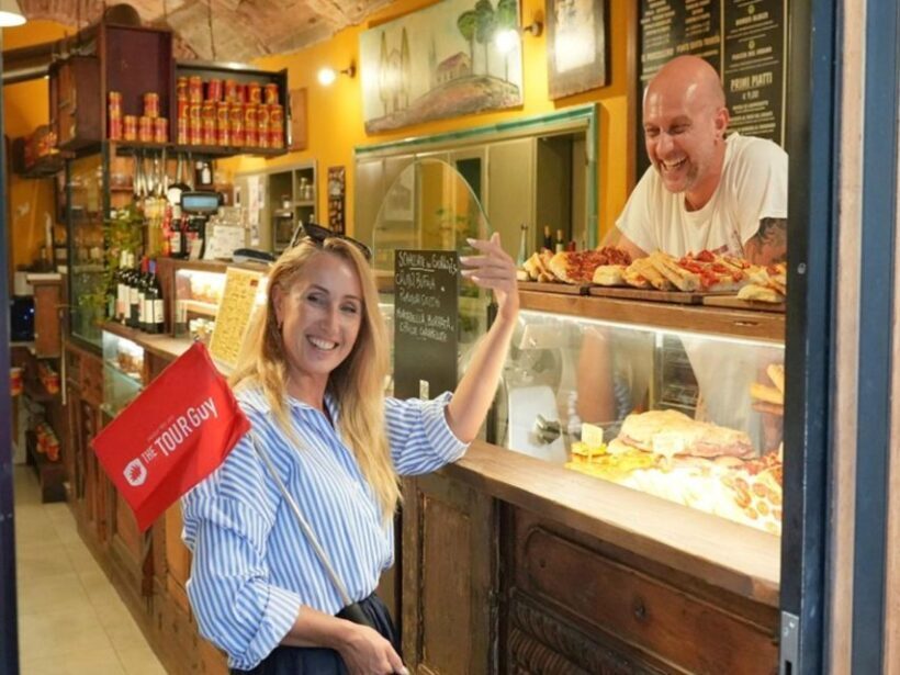 Florence: Food Walking Tour with Local Steak and Tuscan Wine - Starting Point and First Impressions