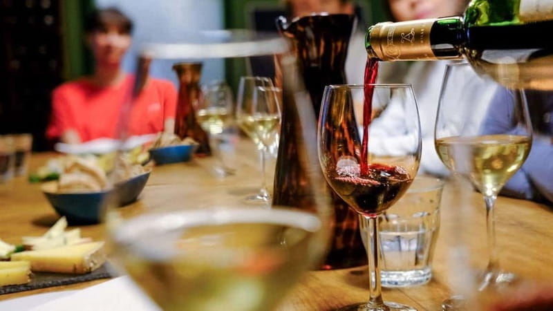 Florence Foodies Tour: Savor Tuscan Flavors & Fine Wine - Frequently Asked Questions