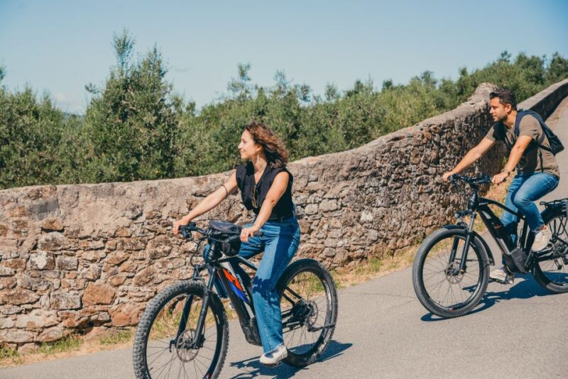Florence: Guided Electric Bike Tour with Gelato - Guides and Personal Touches