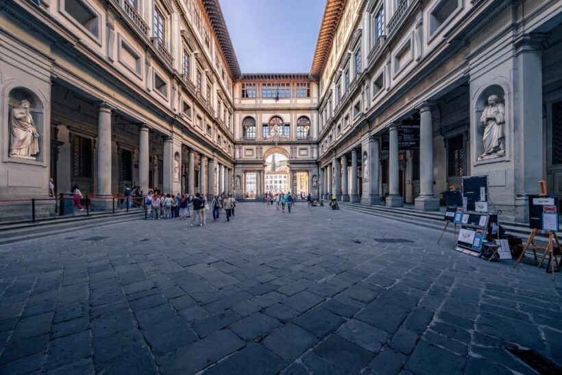 Florence: In the footsteps of the Medici with a Local - Key Points