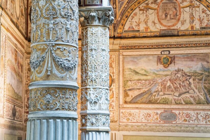 Florence: Insta-Perfect Walk with a Local - An Authentic, Stylish Way to Discover Florence