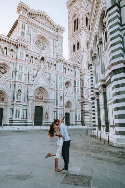 Florence Instagram Tour With a Private Photographer - Meet Your Photographer