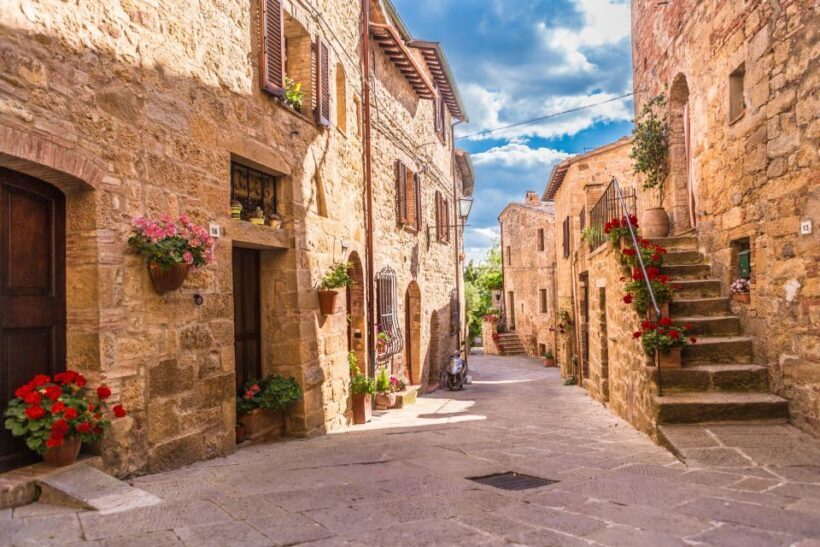 Florence: Monteriggioni & Val d'Orcia Optional Wine Tasting - Key Points