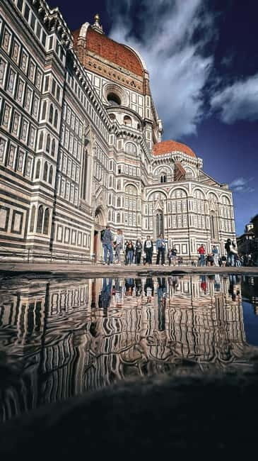 Florence Must-See Squares Walking Tour with Vincenzo - Exploring Florence’s Most Famous Squares